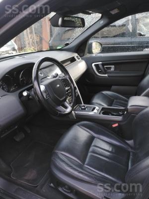 Melns Land Rover Discovery Sport 2016 Rīga, ar dzinēja tilpumu 2.00 L un nobraukumu 230 tūkst. km par 12500 €, foto 8 vietnē AUTOMOTO.COM.LV