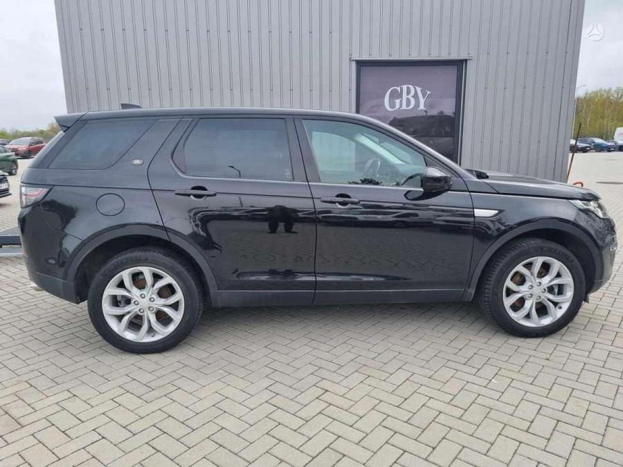 Черный Ленд Ровер Discovery Sport 2016 в Таураге, объемом двигателя 2.00 л и пробегом 188 тыс. км за 10300 €, фото 4 на AUTOMOTO.COM.LV