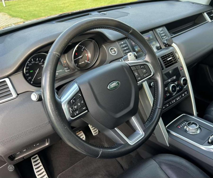 Черный Ленд Ровер Discovery Sport 2016 в Таураге, объемом двигателя 2.00 л и пробегом 138 тыс. км за 8400 €, фото 10 на AUTOMOTO.COM.LV