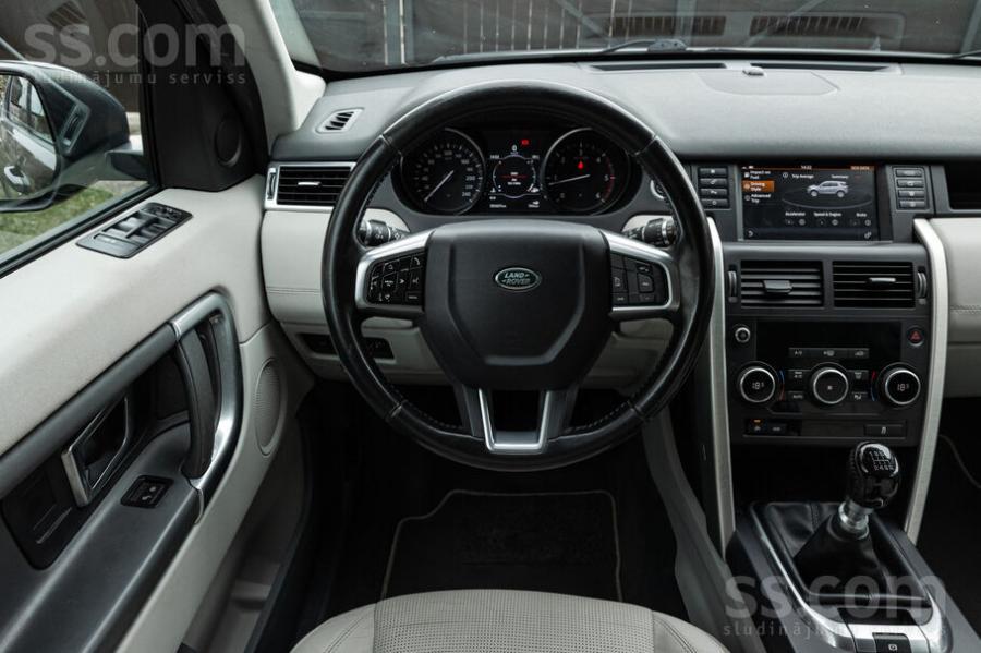 Melns Land Rover Discovery Sport 2016 Liepāja, ar dzinēja tilpumu 2.00 L un nobraukumu 186 tūkst. km par 13500 €, foto 9 vietnē AUTOMOTO.COM.LV