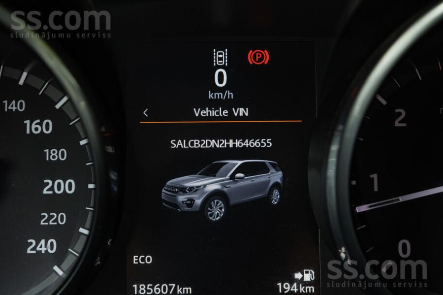 Melns Land Rover Discovery Sport 2016 Liepāja, ar dzinēja tilpumu 2.00 L un nobraukumu 186 tūkst. km par 13500 €, foto 20 vietnē AUTOMOTO.COM.LV