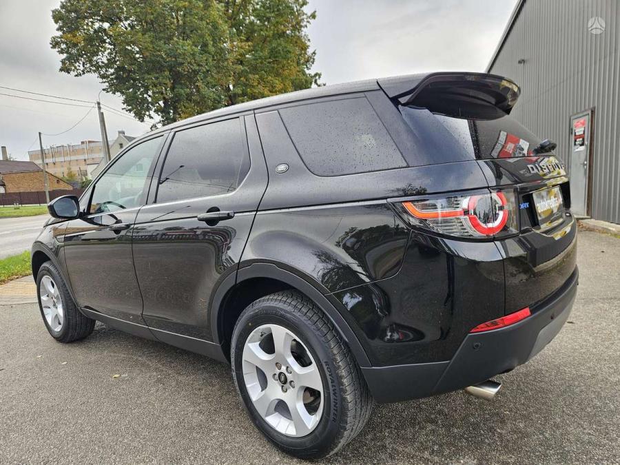 Черный Ленд Ровер Discovery Sport 2016 в Шяуляй, объемом двигателя 2.00 л и пробегом 91 тыс. км за 9450 €, фото 6 на AUTOMOTO.COM.LV
