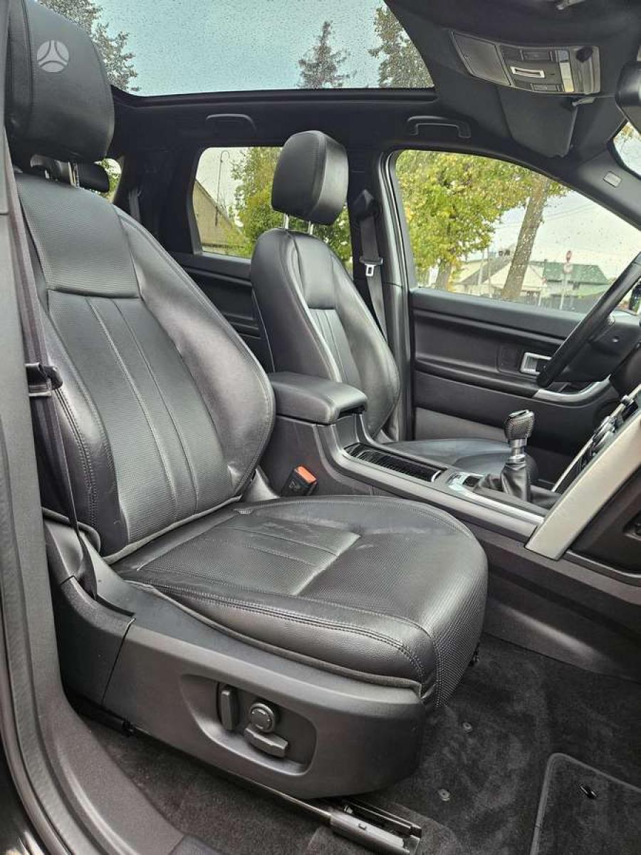 Черный Ленд Ровер Discovery Sport 2016 в Шяуляй, объемом двигателя 2.00 л и пробегом 91 тыс. км за 9450 €, фото 16 на AUTOMOTO.COM.LV