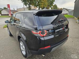Melns Land Rover Discovery Sport 2016 Šauļi, ar dzinēja tilpumu 2.00 L un nobraukumu 91 tūkst. km par 9450 €, foto 5 vietnē AUTOMOTO.COM.LV