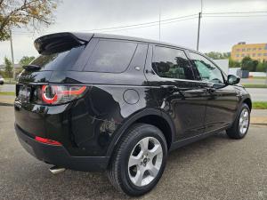 Melns Land Rover Discovery Sport 2016 Šauļi, ar dzinēja tilpumu 2.00 L un nobraukumu 91 tūkst. km par 9450 €, foto 9 vietnē AUTOMOTO.COM.LV