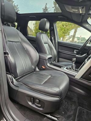 Melns Land Rover Discovery Sport 2016 Šauļi, ar dzinēja tilpumu 2.00 L un nobraukumu 91 tūkst. km par 8950 €, foto 15 vietnē AUTOMOTO.COM.LV