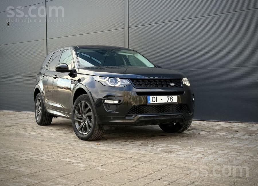 Melns Land Rover Discovery Sport 2017 Rīga, ar dzinēja tilpumu 2.00 L un nobraukumu 194 tūkst. km par 13495 €, foto 4 vietnē AUTOMOTO.COM.LV