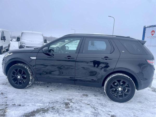 Black Land Rover Discovery Sport 2017 in Taurage, with an engine capacity of 2.00 L and mileage of 190 thousand km for 9500 €, photo 6 on AUTOMOTO.COM.LV