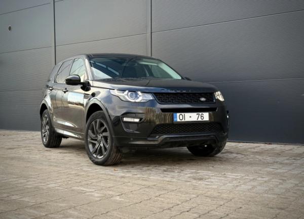 Melns Land Rover Discovery Sport 2017 Rīga, ar dzinēja tilpumu 2.00 L un nobraukumu 193 tūkst. km par 13745 €, foto 4 vietnē AUTOMOTO.COM.LV