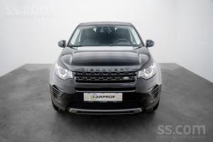 Black Land Rover Discovery Sport 2017 in Tallinn, with an engine capacity of 2.00 L and mileage of 227 thousand km for 11999 €, photo 3 on AUTOMOTO.COM.LV