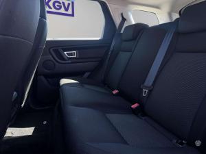 Melns Land Rover Discovery Sport 2017 Klaipėda, ar dzinēja tilpumu 2.00 L un nobraukumu 203 tūkst. km par 7999 €, foto 12 vietnē AUTOMOTO.COM.LV