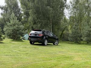Черный Ленд Ровер Discovery Sport 2017 в Вильнюс, объемом двигателя 2.00 л и пробегом 200 тыс. км за 11700 €, фото 13 на AUTOMOTO.COM.LV