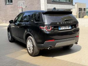 Черный Ленд Ровер Discovery Sport 2017 в Вильнюс, объемом двигателя 2.00 л и пробегом 11 тыс. км за 10990 €, фото 7 на AUTOMOTO.COM.LV