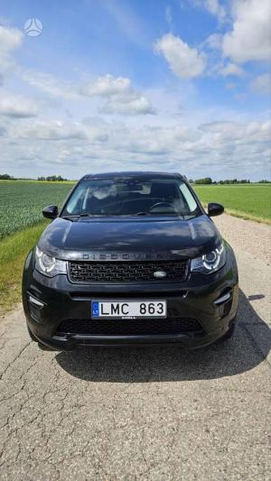 Melns Land Rover Discovery Sport 2017 Marijampole, ar dzinēja tilpumu 2.00 L un nobraukumu 179 tūkst. km par 7500 €, foto 4 vietnē AUTOMOTO.COM.LV