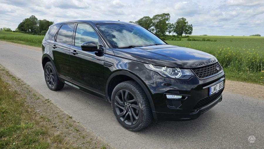 Melns Land Rover Discovery Sport 2017 Marijampole, ar dzinēja tilpumu 2.00 L un nobraukumu 179 tūkst. km par 7500 €, foto 8 vietnē AUTOMOTO.COM.LV