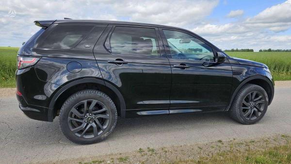Melns Land Rover Discovery Sport 2017 Marijampole, ar dzinēja tilpumu 2.00 L un nobraukumu 179 tūkst. km par 7500 €, foto 8 vietnē AUTOMOTO.COM.LV