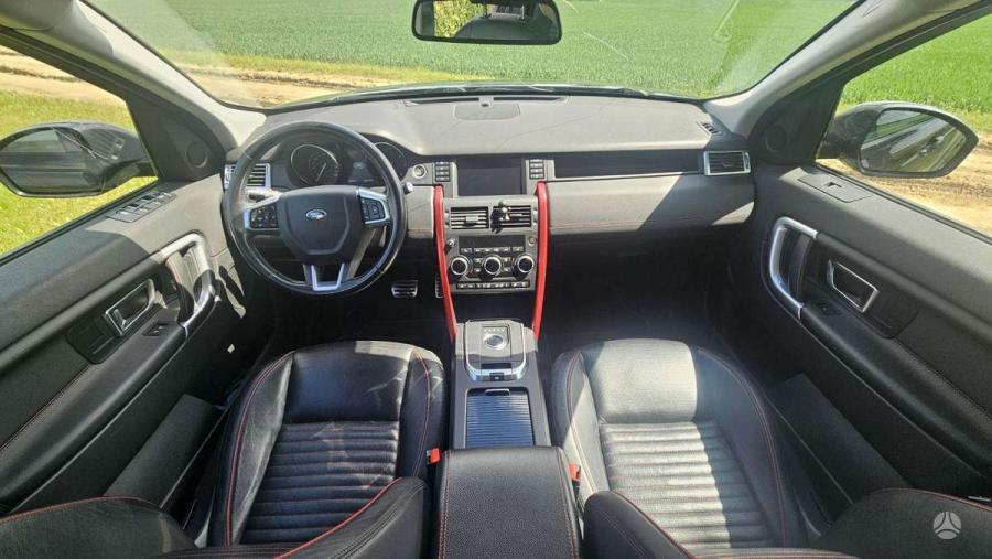Melns Land Rover Discovery Sport 2017 Marijampole, ar dzinēja tilpumu 2.00 L un nobraukumu 179 tūkst. km par 7500 €, foto 15 vietnē AUTOMOTO.COM.LV