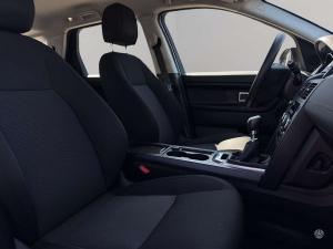 Black Land Rover Discovery Sport 2017 in Klaipeda, with an engine capacity of 2.00 L and mileage of 203 thousand km for 7999 €, photo 9 on AUTOMOTO.COM.LV
