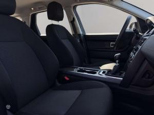 Melns Land Rover Discovery Sport 2017 Klaipėda, ar dzinēja tilpumu 2.00 L un nobraukumu 203 tūkst. km par 7999 €, foto 9 vietnē AUTOMOTO.COM.LV