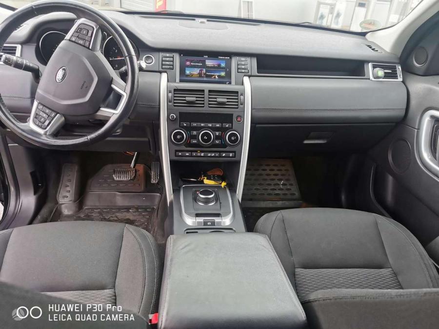 Черный Ленд Ровер Discovery Sport 2017 в Пренай, объемом двигателя 2.00 л и пробегом 175 тыс. км за 10350 €, фото 4 на AUTOMOTO.COM.LV