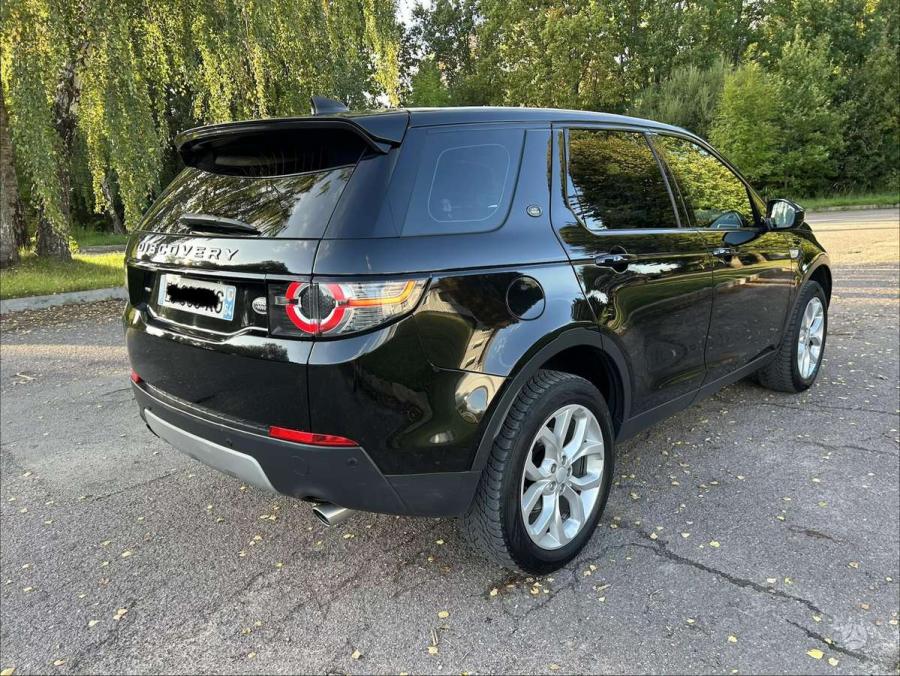 Черный Ленд Ровер Discovery Sport 2017 в Таураге, объемом двигателя 2.00 л и пробегом 146 тыс. км за 9200 €, фото 7 на AUTOMOTO.COM.LV