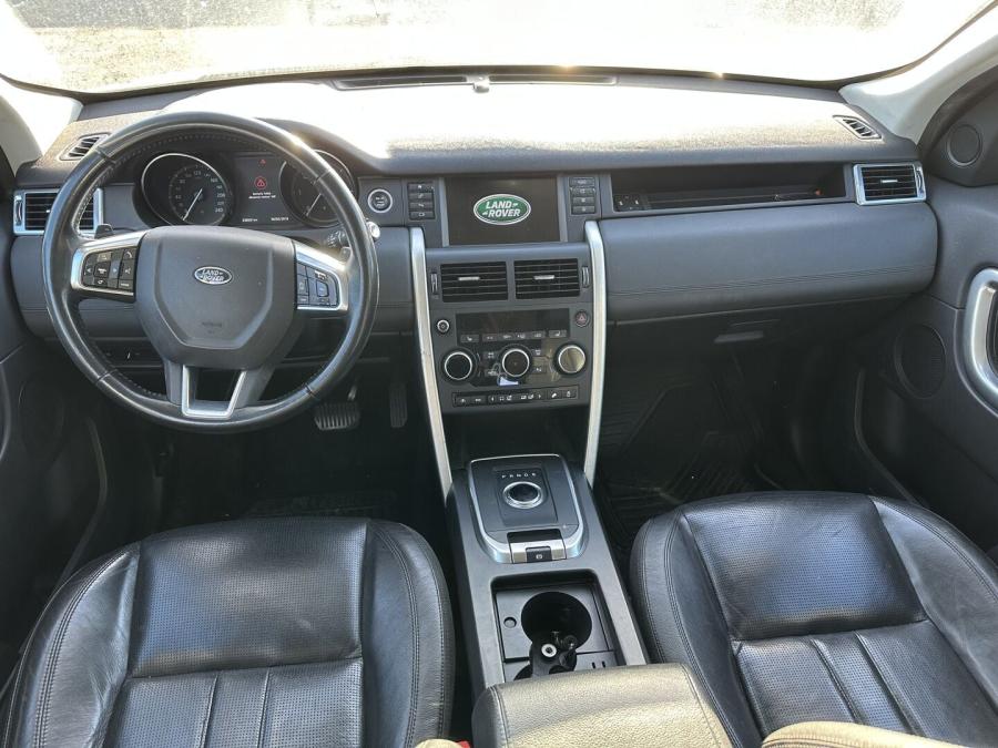 Черный Ленд Ровер Discovery Sport 2017 в Гирайте, объемом двигателя 2.00 л и пробегом 238 тыс. км за 3950 €, фото 8 на AUTOMOTO.COM.LV