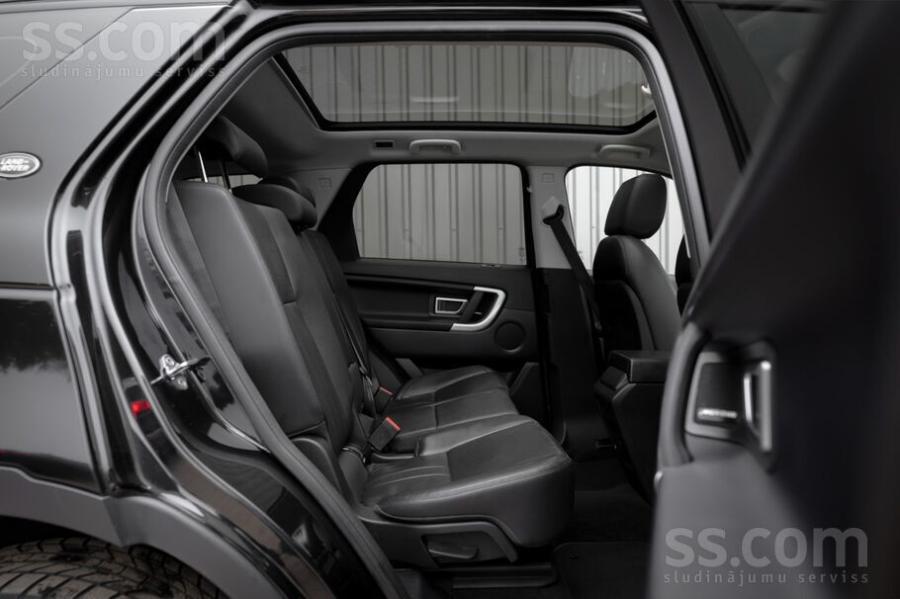 Черный Ленд Ровер Discovery Sport 2018 в Тукумс, объемом двигателя 2.00 л и пробегом 124 тыс. км за 12950 €, фото 12 на AUTOMOTO.COM.LV
