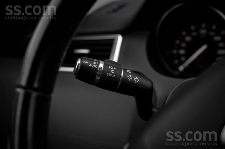 Черный Ленд Ровер Discovery Sport 2018 в Тукумс, объемом двигателя 2.00 л и пробегом 124 тыс. км за 12950 €, фото 18 на AUTOMOTO.COM.LV