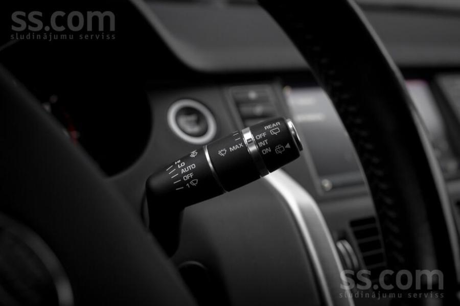Черный Ленд Ровер Discovery Sport 2018 в Тукумс, объемом двигателя 2.00 л и пробегом 124 тыс. км за 12950 €, фото 22 на AUTOMOTO.COM.LV