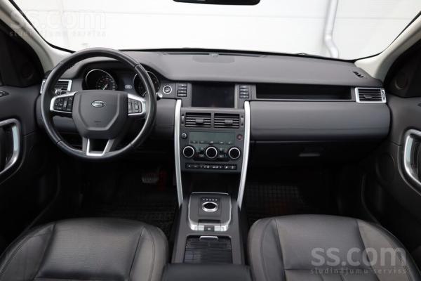 Black Land Rover Discovery Sport 2018 in Riga, with an engine capacity of 2.00 L and mileage of 0 thousand km for 8995 €, photo 9 on AUTOMOTO.COM.LV