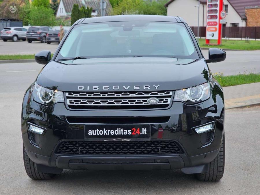 Melns Land Rover Discovery Sport 2018 Šauļi, ar dzinēja tilpumu 2.00 L un nobraukumu 152 tūkst. km par 11450 €, foto 3 vietnē AUTOMOTO.COM.LV