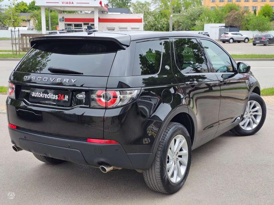 Melns Land Rover Discovery Sport 2018 Šauļi, ar dzinēja tilpumu 2.00 L un nobraukumu 152 tūkst. km par 11450 €, foto 7 vietnē AUTOMOTO.COM.LV