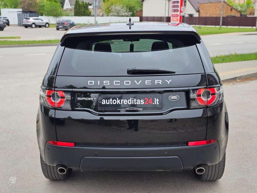Melns Land Rover Discovery Sport 2018 Šauļi, ar dzinēja tilpumu 2.00 L un nobraukumu 152 tūkst. km par 11450 €, foto 11 vietnē AUTOMOTO.COM.LV