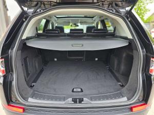 Melns Land Rover Discovery Sport 2018 Šauļi, ar dzinēja tilpumu 2.00 L un nobraukumu 152 tūkst. km par 11450 €, foto 12 vietnē AUTOMOTO.COM.LV