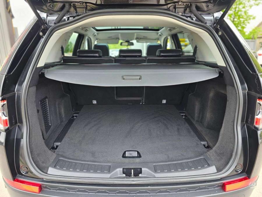 Melns Land Rover Discovery Sport 2018 Šauļi, ar dzinēja tilpumu 2.00 L un nobraukumu 152 tūkst. km par 11450 €, foto 12 vietnē AUTOMOTO.COM.LV