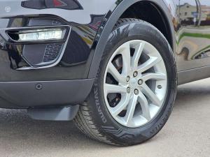Melns Land Rover Discovery Sport 2018 Šauļi, ar dzinēja tilpumu 2.00 L un nobraukumu 152 tūkst. km par 11450 €, foto 13 vietnē AUTOMOTO.COM.LV