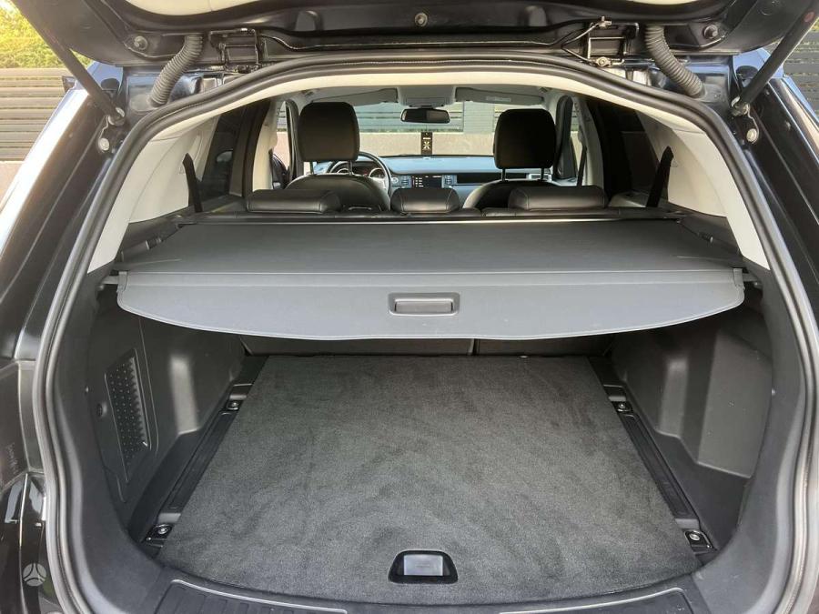 Melns Land Rover Discovery Sport 2018 Panevēža, ar dzinēja tilpumu 2.00 L un nobraukumu 153 tūkst. km par 8900 €, foto 23 vietnē AUTOMOTO.COM.LV