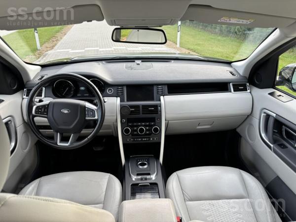 Melns Land Rover Discovery Sport 2018 Rīga, ar dzinēja tilpumu 2.00 L un nobraukumu 125 tūkst. km par 16500 €, foto 6 vietnē AUTOMOTO.COM.LV