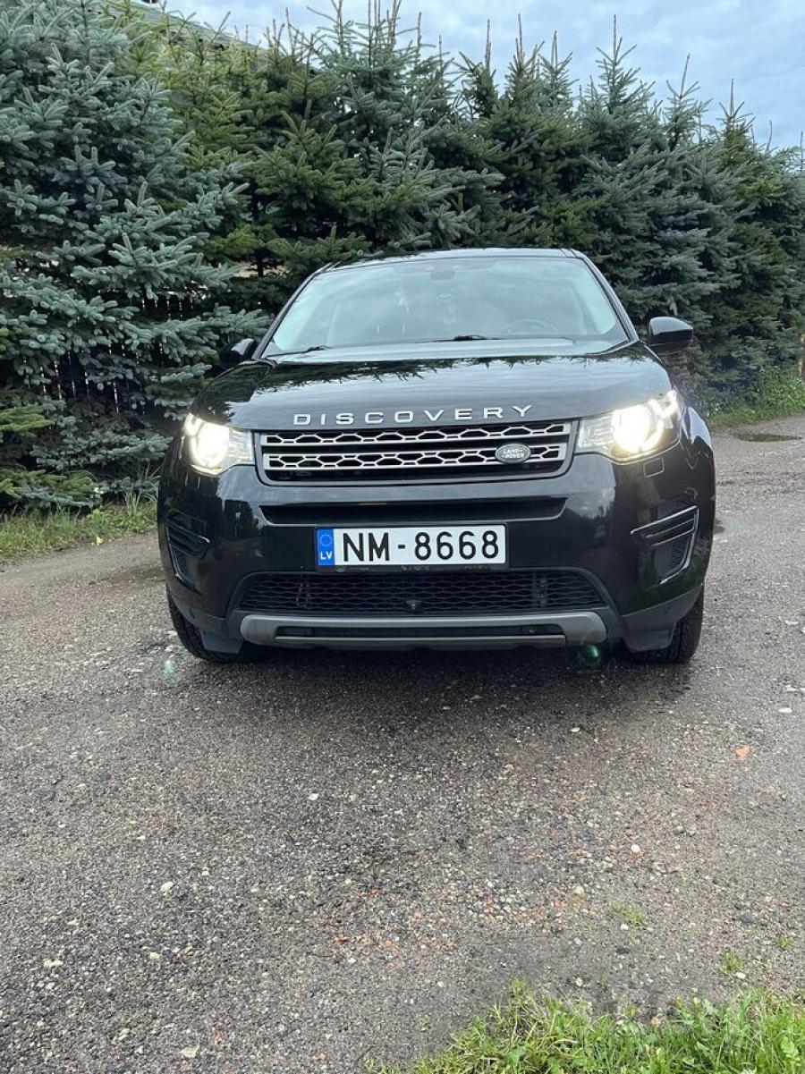 Melns Land Rover Discovery Sport 2018 Rīga, ar dzinēja tilpumu 2.00 L un nobraukumu 106 tūkst. km par 12750 €, foto 1 vietnē AUTOMOTO.COM.LV