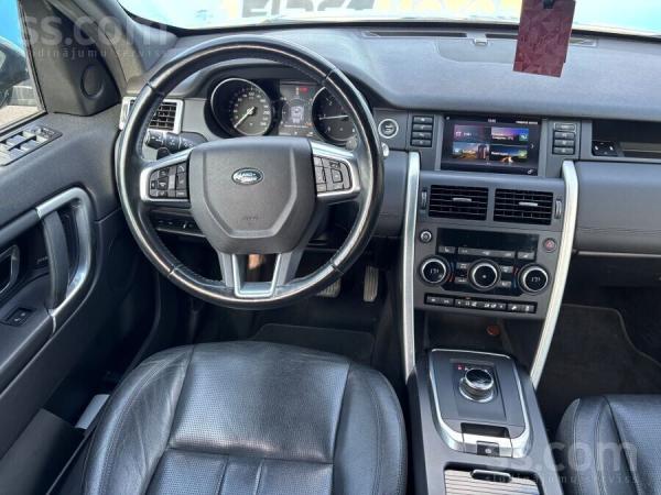 Land Rover Discovery Sport 2018 Rīga vietnē Melns Land Rover Discovery Sport 2018 Rīga, ar dzinēja tilpumu 2.00 L un nobraukumu 157 tūkst. km par 10950 €, foto 7 vietnē AUTOMOTO.COM.LV