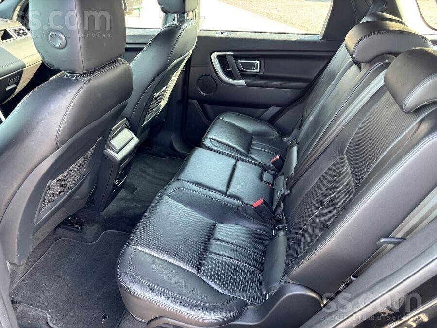 Melns Land Rover Discovery Sport 2018 Rīga, ar dzinēja tilpumu 2.00 L un nobraukumu 157 tūkst. km par 10950 €, foto 9 vietnē AUTOMOTO.COM.LV