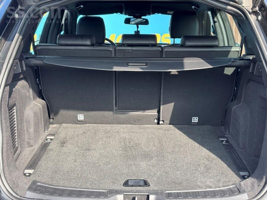 Melns Land Rover Discovery Sport 2018 Rīga, ar dzinēja tilpumu 2.00 L un nobraukumu 157 tūkst. km par 10950 €, foto 10 vietnē AUTOMOTO.COM.LV