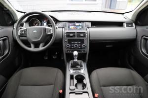 Melns Land Rover Discovery Sport 2018 Tukums, ar dzinēja tilpumu 2.00 L un nobraukumu 146 tūkst. km par 9000 €, foto 8 vietnē AUTOMOTO.COM.LV
