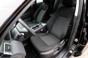 Melns Land Rover Discovery Sport 2018 Tukums, ar dzinēja tilpumu 2.00 L un nobraukumu 146 tūkst. km par 9000 €, foto 9 vietnē AUTOMOTO.COM.LV