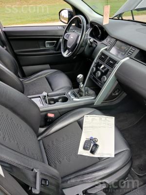 Melns Land Rover Discovery Sport 2018 Daugavpils, ar dzinēja tilpumu 2.00 L un nobraukumu 155 tūkst. km par 9700 €, foto 9 vietnē AUTOMOTO.COM.LV