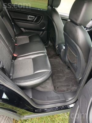 Melns Land Rover Discovery Sport 2018 Daugavpils, ar dzinēja tilpumu 2.00 L un nobraukumu 155 tūkst. km par 9700 €, foto 10 vietnē AUTOMOTO.COM.LV