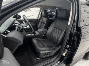 Melns Land Rover Discovery Sport 2019 Avižieniai, ar dzinēja tilpumu 2.00 L un nobraukumu 85 tūkst. km par 20800 €, foto 23 vietnē AUTOMOTO.COM.LV