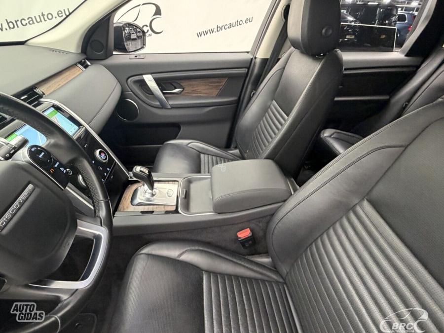 Melns Land Rover Discovery Sport 2019 Avižieniai, ar dzinēja tilpumu 2.00 L un nobraukumu 85 tūkst. km par 20800 €, foto 24 vietnē AUTOMOTO.COM.LV