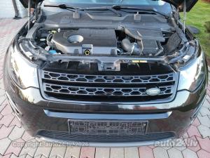 Black Land Rover Discovery Sport 2019 in Tallinn, with an engine capacity of 2.00 L and mileage of 158 thousand km for 14999 €, photo 11 on AUTOMOTO.COM.LV