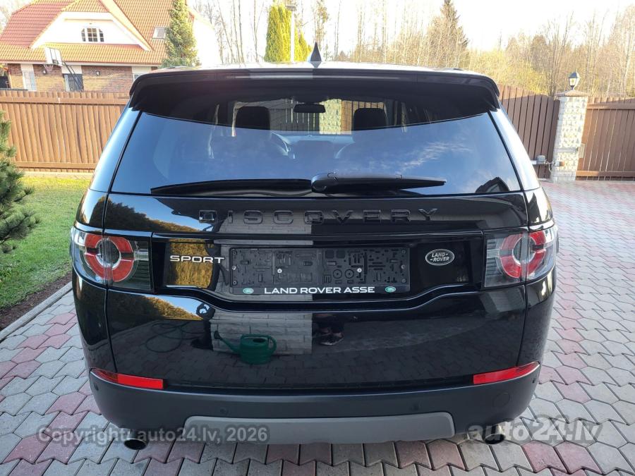 Black Land Rover Discovery Sport 2019 in Tallinn, with an engine capacity of 2.00 L and mileage of 158 thousand km for 14999 €, photo 26 on AUTOMOTO.COM.LV